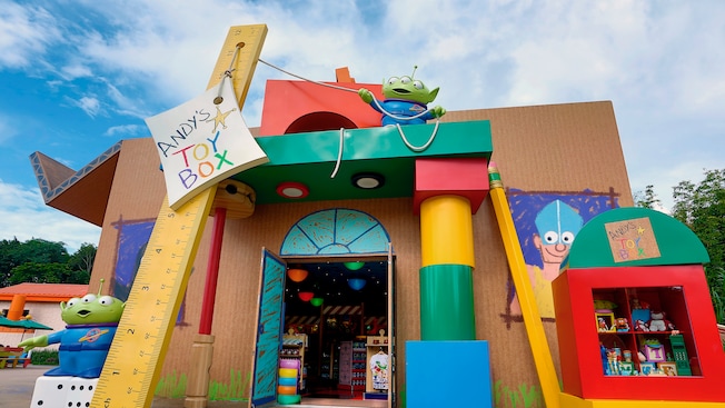 Andy's Toy Box | Kedai | Hong Kong Disneyland